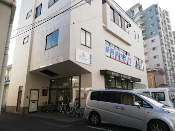 STUDIO | Obata Tomoco 仙台宮城のプロフィール写真撮影はフォトリエで。完全1対1・入替制でプライバシーを確保。ビジネス ...