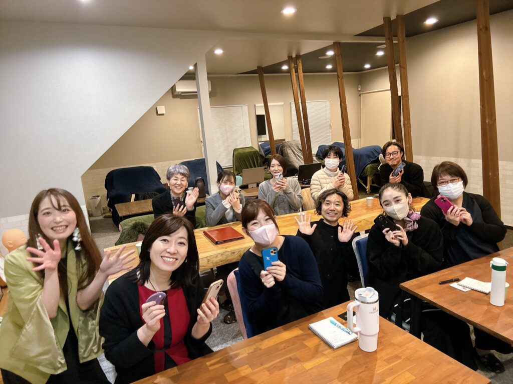 Instagram＆リール動画講座（山形市）ご参加ありがとうございました | Obata Tomoco 仙台宮城のプロフィール写真撮影はフォトリエで。完全1対1・入替制でプライバシーを確保 ...